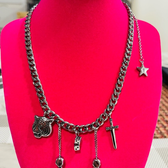 dalmata | Jewelry | Billie Eilish Dalmata Silver Chain Necklace With Charm Rare | Poshmark